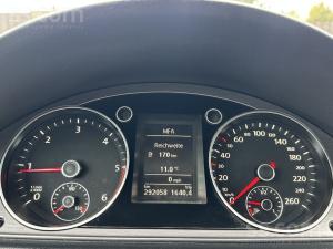 Pelēks Volkswagen Passat B7 2011 Rēzekne, ar dzinēja tilpumu 2.00 L un nobraukumu 292 tūkst. km par 3550 €, foto 14 vietnē AUTOMOTO.COM.LV