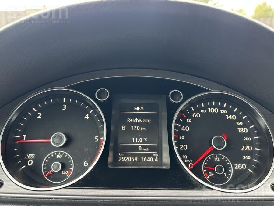 Pelēks Volkswagen Passat B7 2011 Rēzekne, ar dzinēja tilpumu 2.00 L un nobraukumu 292 tūkst. km par 3550 €, foto 14 vietnē AUTOMOTO.COM.LV