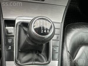 Pelēks Volkswagen Passat B7 2011 Rēzekne, ar dzinēja tilpumu 2.00 L un nobraukumu 292 tūkst. km par 3550 €, foto 16 vietnē AUTOMOTO.COM.LV
