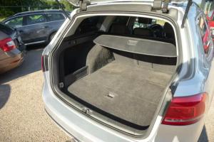 Pelēks Volkswagen Passat B7 2011 Liepāja, ar dzinēja tilpumu 1.60 L un nobraukumu 294 tūkst. km par 4800 €, foto 11 vietnē AUTOMOTO.COM.LV
