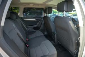 Pelēks Volkswagen Passat B7 2011 Liepāja, ar dzinēja tilpumu 1.60 L un nobraukumu 294 tūkst. km par 4800 €, foto 12 vietnē AUTOMOTO.COM.LV
