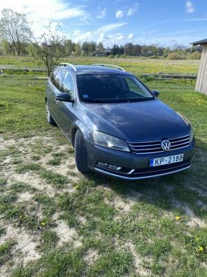 Grey Volkswagen Passat B7 2012 in Liepaja, with an engine capacity of 2.00 L and mileage of 230 thousand km for 4700 €, photo 1 on AUTOMOTO.COM.LV