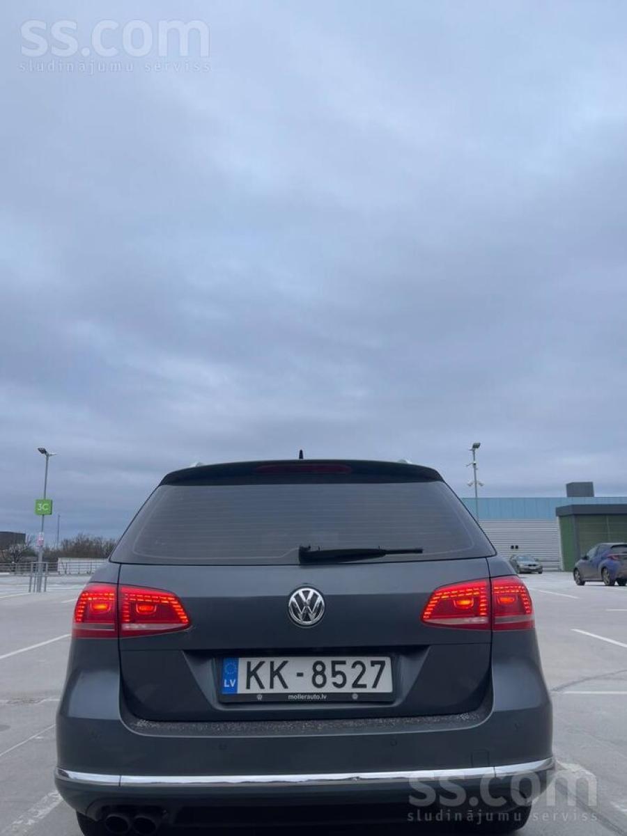 Pelēks Volkswagen Passat B7 2012 Rīga, ar dzinēja tilpumu 2.00 L un nobraukumu 389 tūkst. km par 4500 €, foto 5 vietnē AUTOMOTO.COM.LV