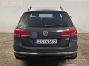 Pelēks Volkswagen Passat B7 2012 Rīga, ar dzinēja tilpumu 1.40 L un nobraukumu 274 tūkst. km par 4950 €, foto 5 vietnē AUTOMOTO.COM.LV