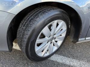 Pelēks Volkswagen Passat B7 2012 Rīga, ar dzinēja tilpumu 2.00 L un nobraukumu 296 tūkst. km par 3950 €, foto 8 vietnē AUTOMOTO.COM.LV