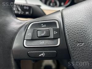 Pelēks Volkswagen Passat B7 2012 Limbaži, ar dzinēja tilpumu 2.00 L un nobraukumu 265 tūkst. km par 6750 €, foto 23 vietnē AUTOMOTO.COM.LV