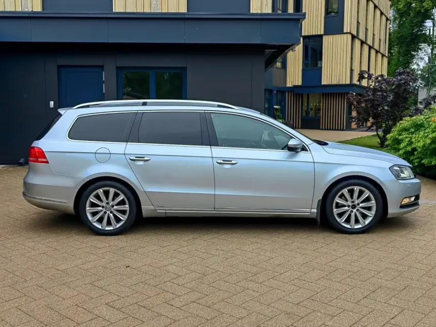 Grey Volkswagen Passat B7 2012 in Riga, with an engine capacity of 2.00 L and mileage of 155 thousand km for 9190 €, photo 6 on AUTOMOTO.COM.LV