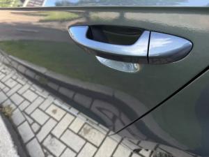 Grey Volkswagen Passat B7 2012 in Riga, with an engine capacity of 2.00 L and mileage of 333 thousand km for 4990 €, photo 8 on AUTOMOTO.COM.LV
