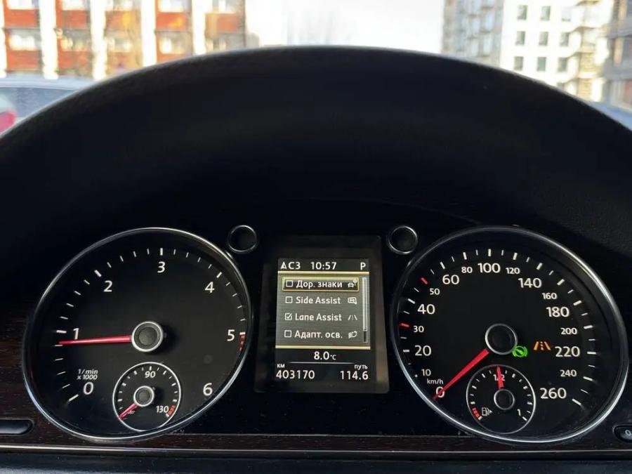 Grey Volkswagen Passat B7 2012 in Riga, with an engine capacity of 2.00 L and mileage of 389 thousand km for 4990 €, photo 14 on AUTOMOTO.COM.LV