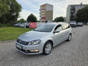 Grey Volkswagen Passat B7 2012 in Ventspils, with an engine capacity of 2.00 L and mileage of 333 thousand km for 3700 €, photo  on AUTOMOTO.COM.LV
