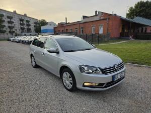 Grey Volkswagen Passat B7 2012 in Ventspils, with an engine capacity of 2.00 L and mileage of 333 thousand km for 3700 €, photo 4 on AUTOMOTO.COM.LV