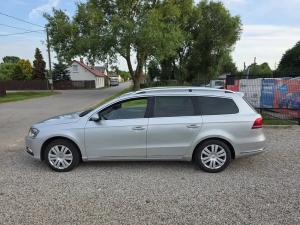 Grey Volkswagen Passat B7 2012 in Ventspils, with an engine capacity of 2.00 L and mileage of 333 thousand km for 3700 €, photo 5 on AUTOMOTO.COM.LV