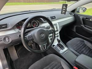 Grey Volkswagen Passat B7 2012 in Ventspils, with an engine capacity of 2.00 L and mileage of 333 thousand km for 3700 €, photo 11 on AUTOMOTO.COM.LV