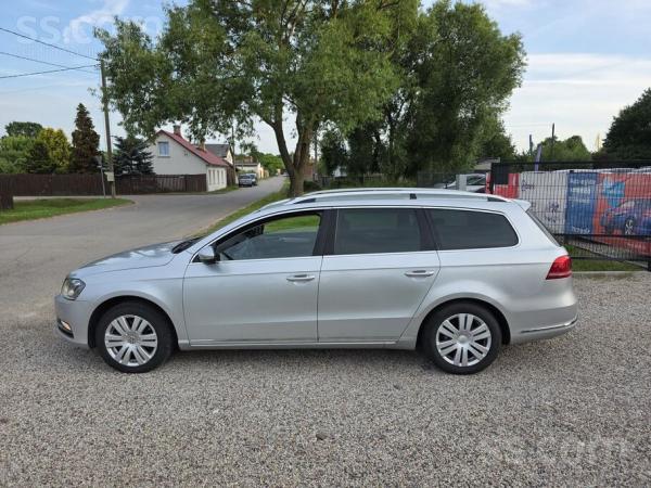 Grey Volkswagen Passat B7 2012 in Ventspils, with an engine capacity of 2.00 L and mileage of 333 thousand km for 3700 €, photo 4 on AUTOMOTO.COM.LV