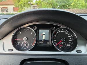 Pelēks Volkswagen Passat B7 2012 Ventspils, ar dzinēja tilpumu 2.00 L un nobraukumu 333 tūkst. km par 3700 €, foto 13 vietnē AUTOMOTO.COM.LV