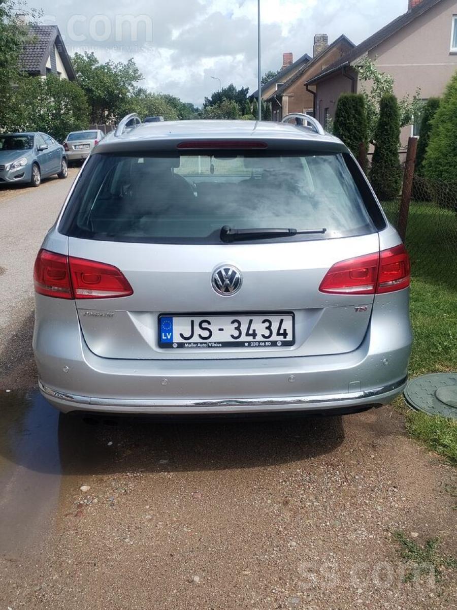 Pelēks Volkswagen Passat B7 2012 Liepāja, ar dzinēja tilpumu 1.80 L un nobraukumu 175 tūkst. km par 5500 €, foto 4 vietnē AUTOMOTO.COM.LV
