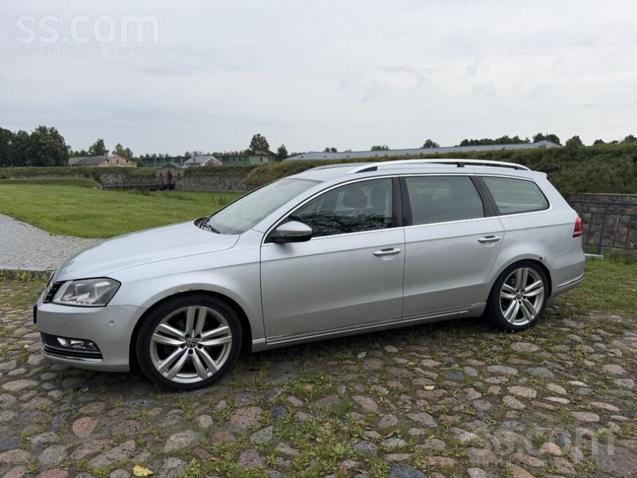 Pelēks Volkswagen Passat B7 2012 Rīga, ar dzinēja tilpumu 2.00 L un nobraukumu 197 tūkst. km par 5400 €, foto 4 vietnē AUTOMOTO.COM.LV