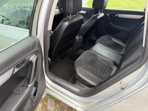 Pelēks Volkswagen Passat B7 2012 Rīga, ar dzinēja tilpumu 2.00 L un nobraukumu 197 tūkst. km par 5400 €, foto 8 vietnē AUTOMOTO.COM.LV