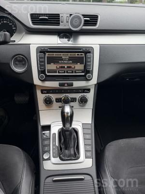 Pelēks Volkswagen Passat B7 2012 Rīga, ar dzinēja tilpumu 2.00 L un nobraukumu 197 tūkst. km par 5400 €, foto 11 vietnē AUTOMOTO.COM.LV