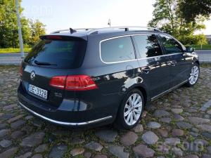 Pelēks Volkswagen Passat B7 2012 Daugavpils, ar dzinēja tilpumu 2.00 L un nobraukumu 300 tūkst. km par 6450 €, foto 5 vietnē AUTOMOTO.COM.LV
