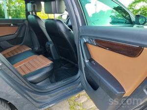 Pelēks Volkswagen Passat B7 2012 Daugavpils, ar dzinēja tilpumu 2.00 L un nobraukumu 300 tūkst. km par 6450 €, foto 11 vietnē AUTOMOTO.COM.LV