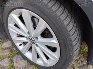 Pelēks Volkswagen Passat B7 2012 Daugavpils, ar dzinēja tilpumu 2.00 L un nobraukumu 300 tūkst. km par 6450 €, foto 24 vietnē AUTOMOTO.COM.LV