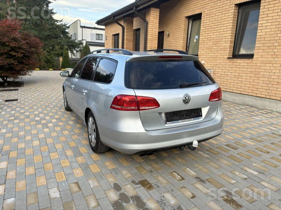 Grey Volkswagen Passat B7 2012 in Riga, with an engine capacity of 2.00 L and mileage of 0 thousand km for 5500 €, photo 10 on AUTOMOTO.COM.LV