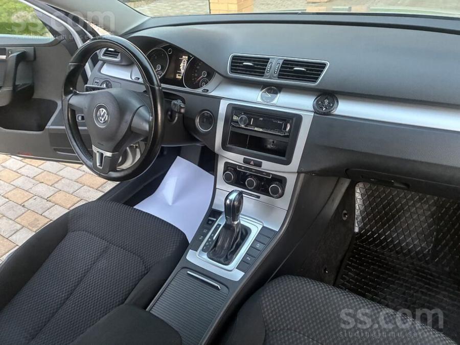 Grey Volkswagen Passat B7 2012 in Riga, with an engine capacity of 2.00 L and mileage of 0 thousand km for 5500 €, photo 18 on AUTOMOTO.COM.LV