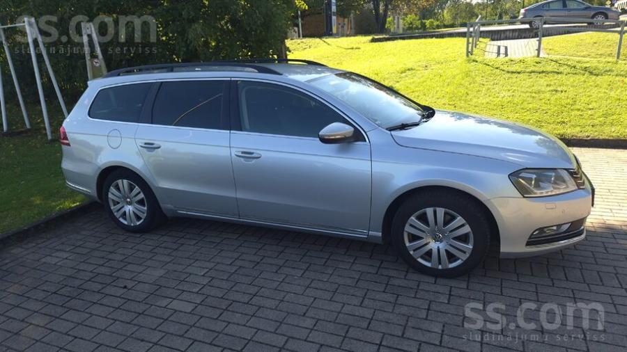Grey Volkswagen Passat B7 2012 in Jelgava, with an engine capacity of 2.00 L and mileage of 267 thousand km for 5200 €, photo 4 on AUTOMOTO.COM.LV