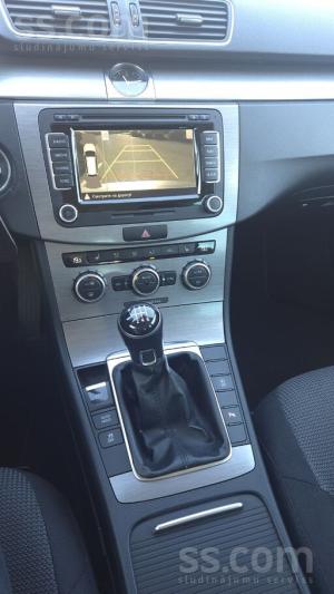 Grey Volkswagen Passat B7 2012 in Jelgava, with an engine capacity of 2.00 L and mileage of 267 thousand km for 5200 €, photo 11 on AUTOMOTO.COM.LV