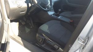 Grey Volkswagen Passat B7 2012 in Jelgava, with an engine capacity of 2.00 L and mileage of 267 thousand km for 5200 €, photo 13 on AUTOMOTO.COM.LV