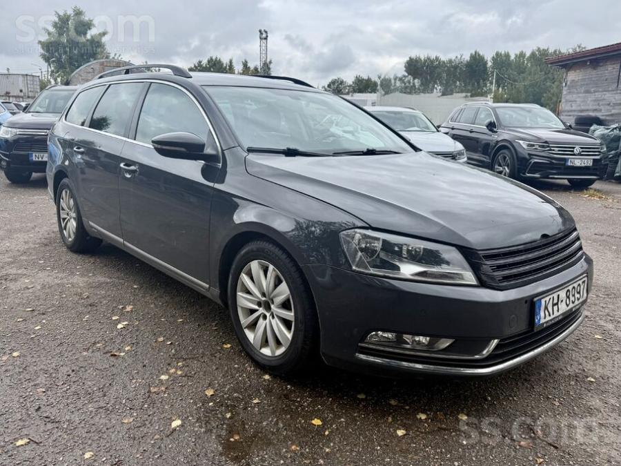 Pelēks Volkswagen Passat B7 2012 Rīga, ar dzinēja tilpumu 2.00 L un nobraukumu 0 tūkst. km par 1990 €, foto 4 vietnē AUTOMOTO.COM.LV