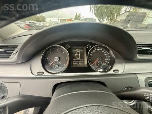Pelēks Volkswagen Passat B7 2012 Rīga, ar dzinēja tilpumu 2.00 L un nobraukumu 0 tūkst. km par 1990 €, foto 12 vietnē AUTOMOTO.COM.LV