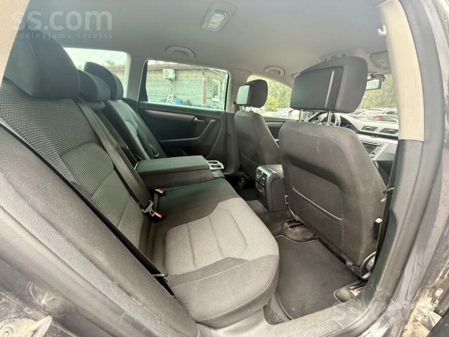 Pelēks Volkswagen Passat B7 2012 Rīga, ar dzinēja tilpumu 2.00 L un nobraukumu 0 tūkst. km par 1990 €, foto 23 vietnē AUTOMOTO.COM.LV