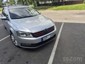 Grey Volkswagen Passat B7 2012 in Riga, with an engine capacity of 2.00 L and mileage of 371 thousand km for 4400 €, photo  on AUTOMOTO.COM.LV
