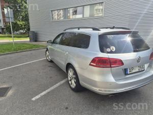 Grey Volkswagen Passat B7 2012 in Riga, with an engine capacity of 2.00 L and mileage of 371 thousand km for 4400 €, photo 3 on AUTOMOTO.COM.LV