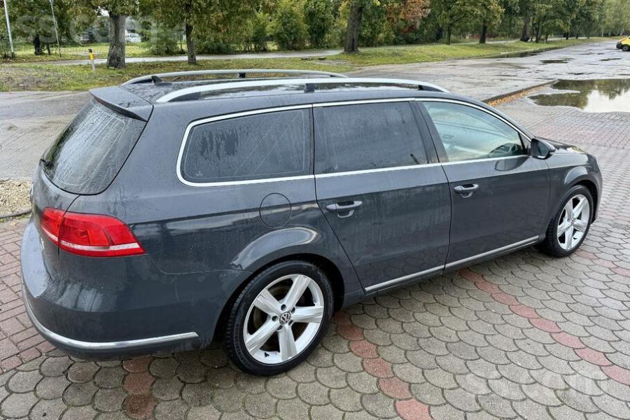 Pelēks Volkswagen Passat B7 2012 Rīga, ar dzinēja tilpumu 2.00 L un nobraukumu 414 tūkst. km par 2990 €, foto 5 vietnē AUTOMOTO.COM.LV