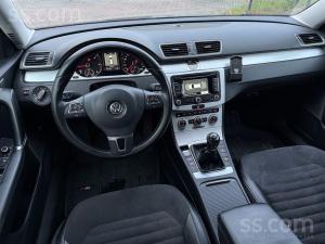 Pelēks Volkswagen Passat B7 2012 Rīga, ar dzinēja tilpumu 2.00 L un nobraukumu 414 tūkst. km par 2990 €, foto 9 vietnē AUTOMOTO.COM.LV