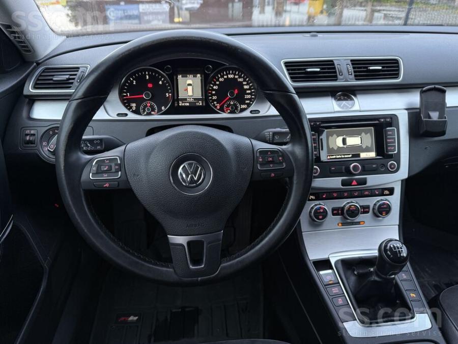 Pelēks Volkswagen Passat B7 2012 Rīga, ar dzinēja tilpumu 2.00 L un nobraukumu 414 tūkst. km par 2990 €, foto 10 vietnē AUTOMOTO.COM.LV