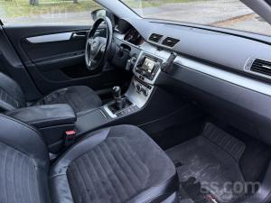 Pelēks Volkswagen Passat B7 2012 Rīga, ar dzinēja tilpumu 2.00 L un nobraukumu 414 tūkst. km par 2990 €, foto 13 vietnē AUTOMOTO.COM.LV