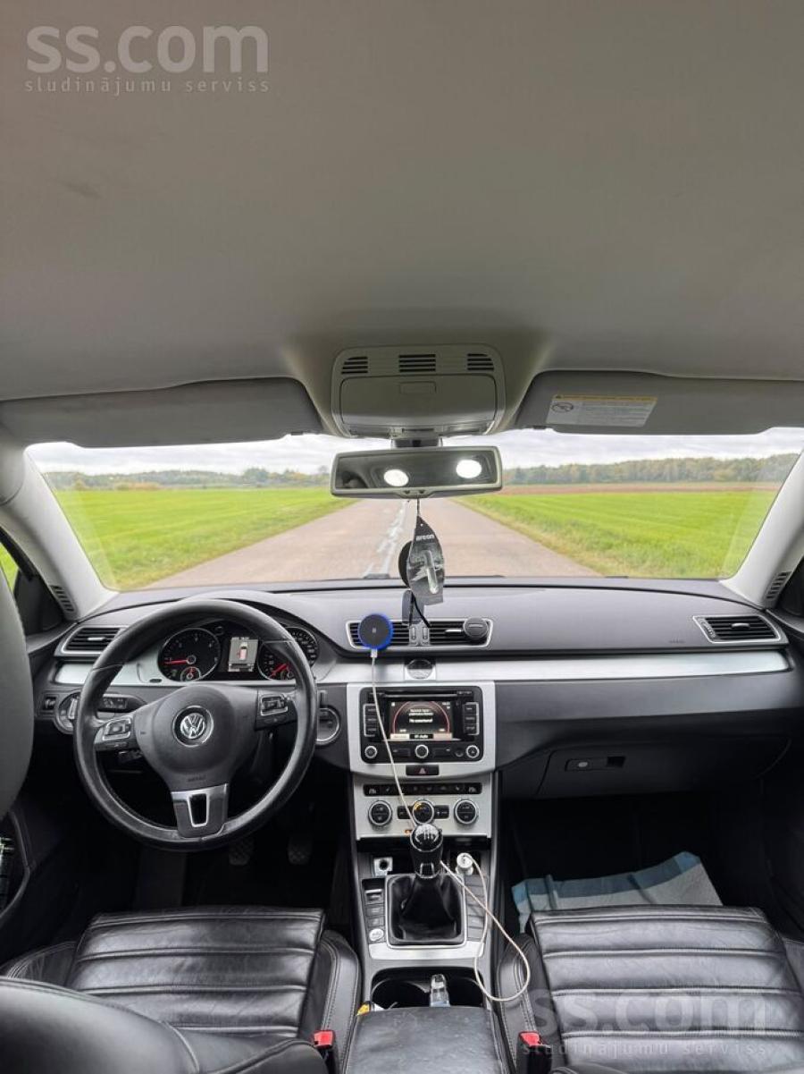Pelēks Volkswagen Passat B7 2012 Daugavpils, ar dzinēja tilpumu 1.60 L un nobraukumu 410 tūkst. km par 3250 €, foto 7 vietnē AUTOMOTO.COM.LV