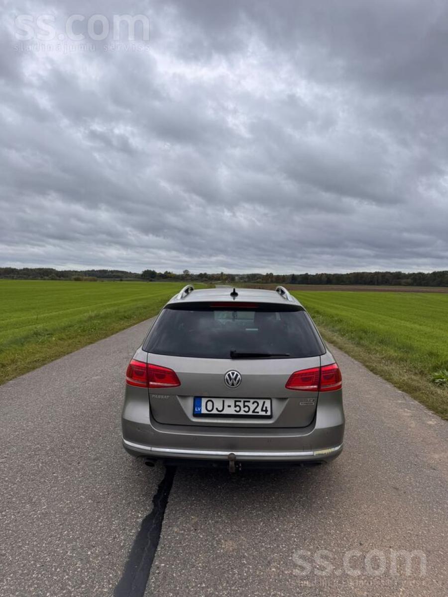 Pelēks Volkswagen Passat B7 2012 Daugavpils, ar dzinēja tilpumu 1.60 L un nobraukumu 410 tūkst. km par 3250 €, foto 8 vietnē AUTOMOTO.COM.LV