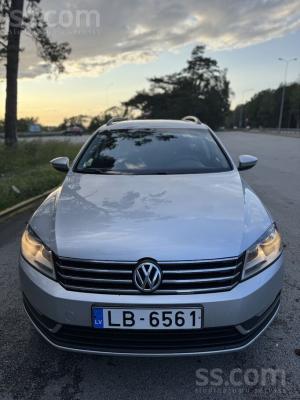 Pelēks Volkswagen Passat B7 2013 Rīga, ar dzinēja tilpumu 2.00 L un nobraukumu 312 tūkst. km par 4800 €, foto 2 vietnē AUTOMOTO.COM.LV