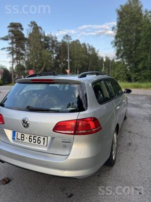 Pelēks Volkswagen Passat B7 2013 Rīga, ar dzinēja tilpumu 2.00 L un nobraukumu 312 tūkst. km par 4800 €, foto 6 vietnē AUTOMOTO.COM.LV