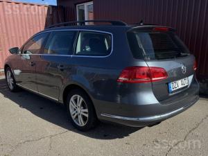 Grey Volkswagen Passat B7 2013 in Liepaja, with an engine capacity of 2.00 L and mileage of 283 thousand km for 6950 €, photo 3 on AUTOMOTO.COM.LV