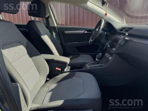 Grey Volkswagen Passat B7 2013 in Liepaja, with an engine capacity of 2.00 L and mileage of 283 thousand km for 6950 €, photo 5 on AUTOMOTO.COM.LV