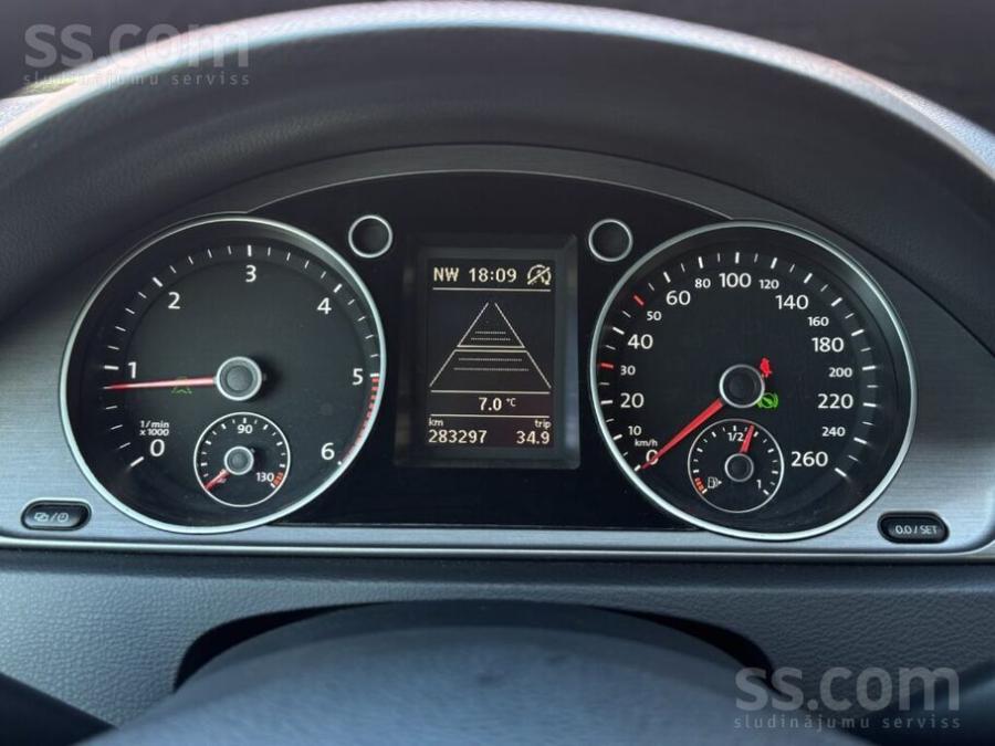 Grey Volkswagen Passat B7 2013 in Liepaja, with an engine capacity of 2.00 L and mileage of 283 thousand km for 6950 €, photo 7 on AUTOMOTO.COM.LV