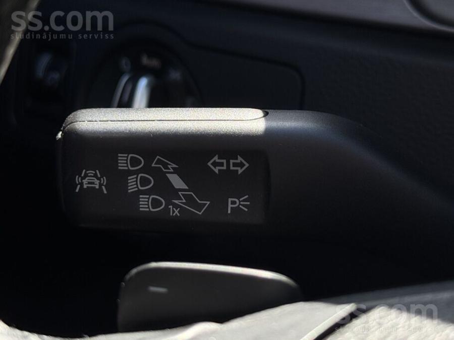 Grey Volkswagen Passat B7 2013 in Liepaja, with an engine capacity of 2.00 L and mileage of 283 thousand km for 6950 €, photo 11 on AUTOMOTO.COM.LV