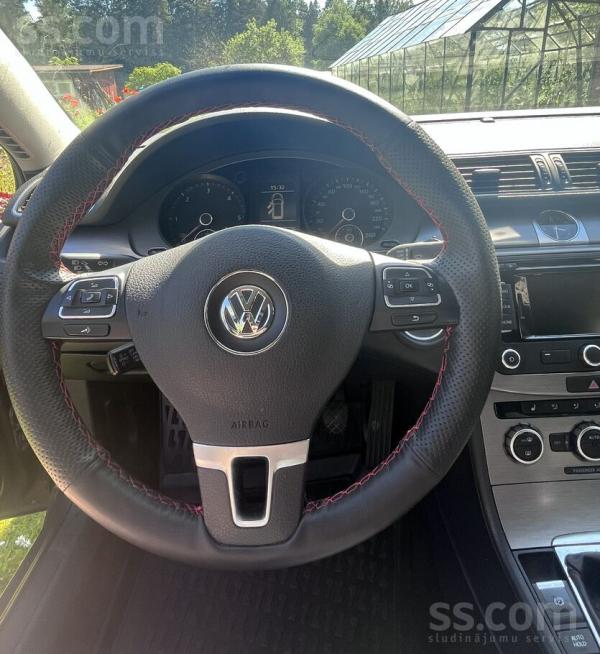 Grey Volkswagen Passat B7 2013 in Valmiera, with an engine capacity of 2.00 L and mileage of 256 thousand km for 5000 €, photo 8 on AUTOMOTO.COM.LV