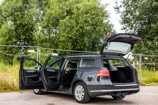 Pelēks Volkswagen Passat B7 2013 Rīga, ar dzinēja tilpumu 2.00 L un nobraukumu 304 tūkst. km par 5490 €, foto 9 vietnē AUTOMOTO.COM.LV
